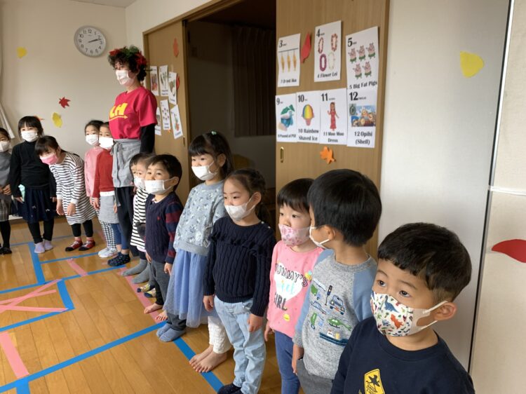Songs with Hilo Sensei ｜ 森村学園 幼稚園